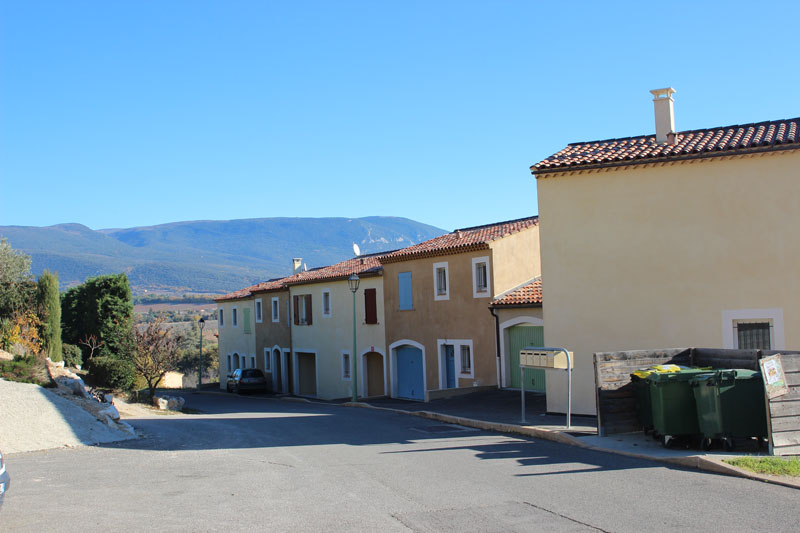 Zoom sur Villars - Provence Home