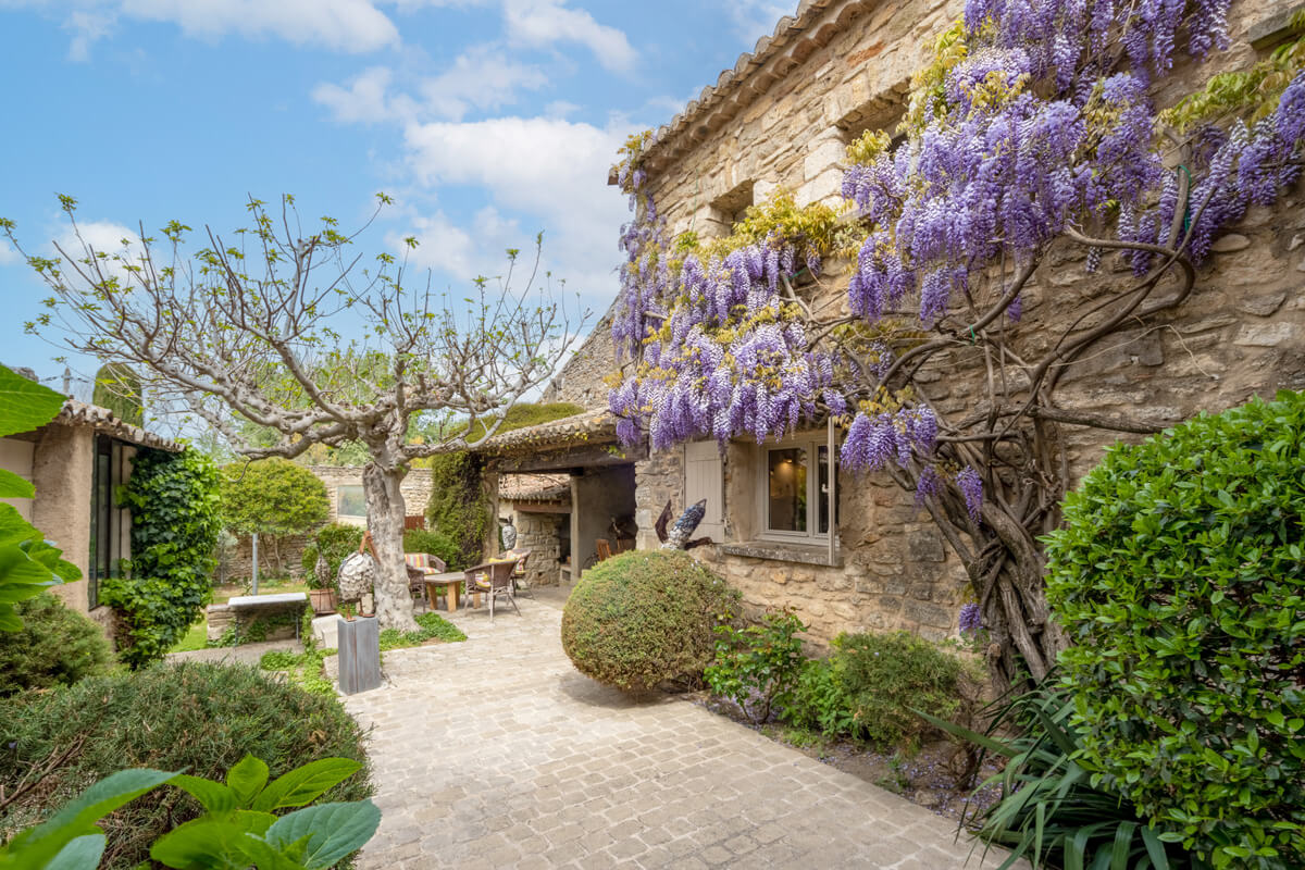 Nos plus belles maisons de hameau à vendre dans le Luberon - Provence Home